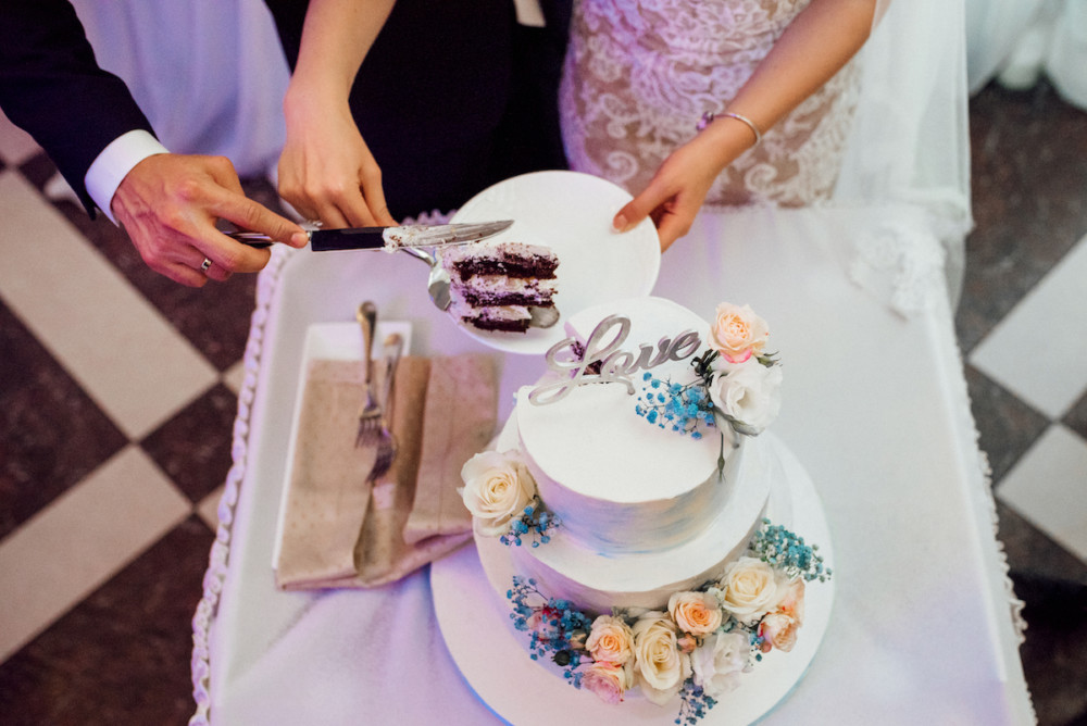 8 Reasons Why a Weekday Wedding is Totally Awesome | TH Center